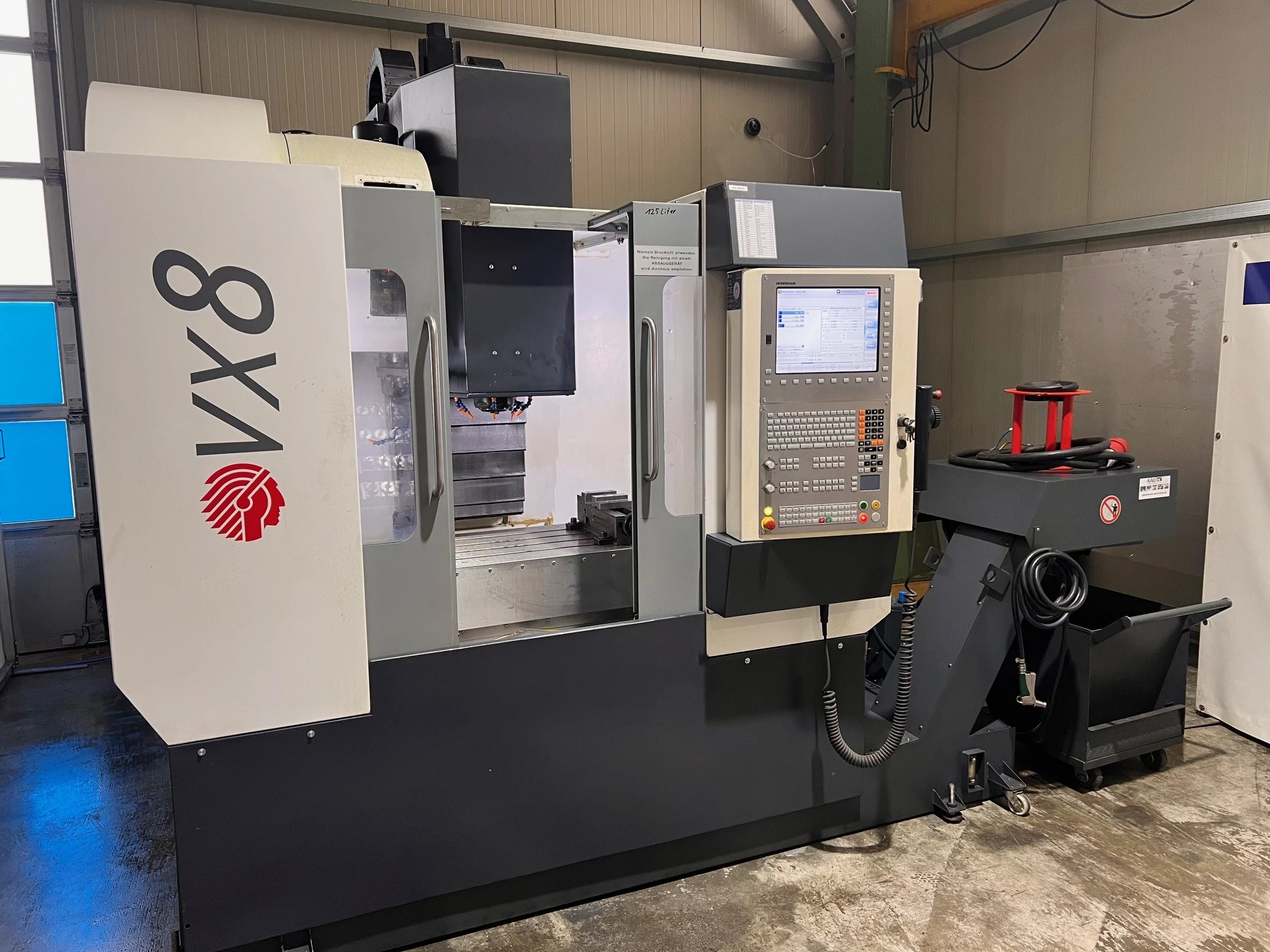 Bearbeitungszentrum Huron VX8 | KAI-Tec Technologie-Vertrieb GmbH & Co. KG